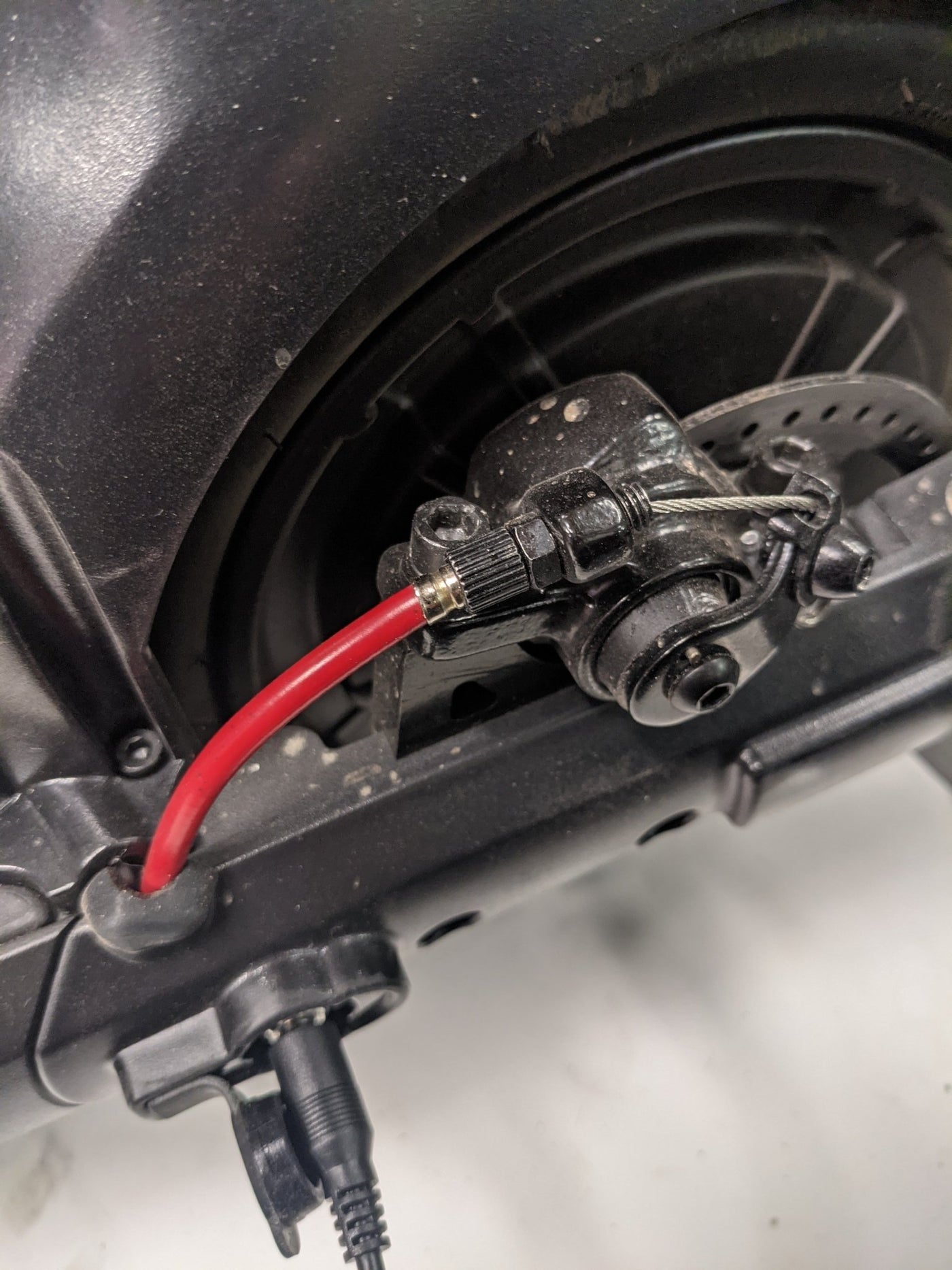 How to Change the Brakes on Your Electric Scooter - GOTRAX.com
