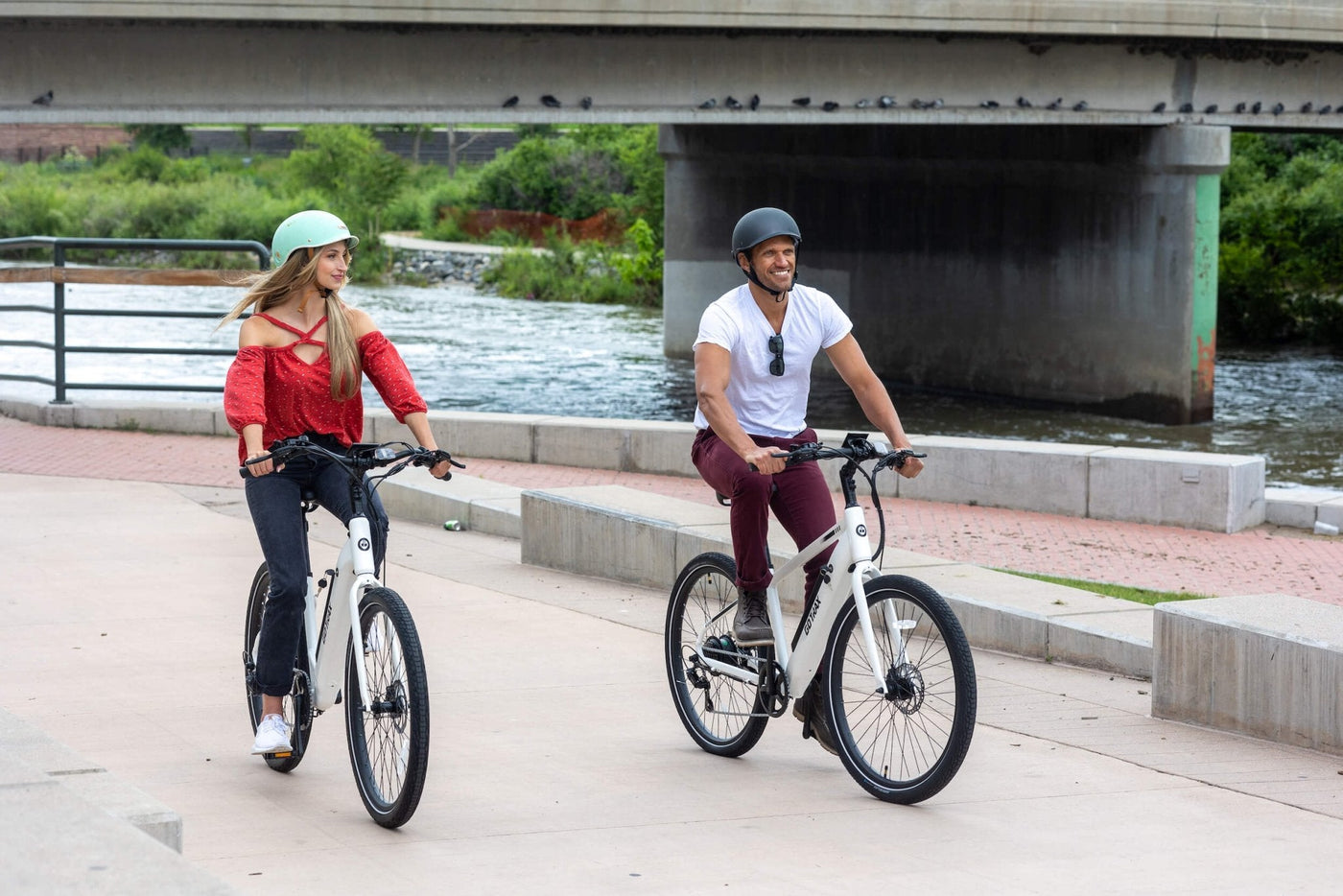 Step-Over versus Step-Thru Electric Bike Frames - GOTRAX.com