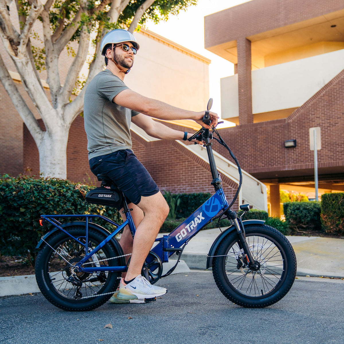 F2 Step Thru Folding Electric Bike - GOTRAX.com